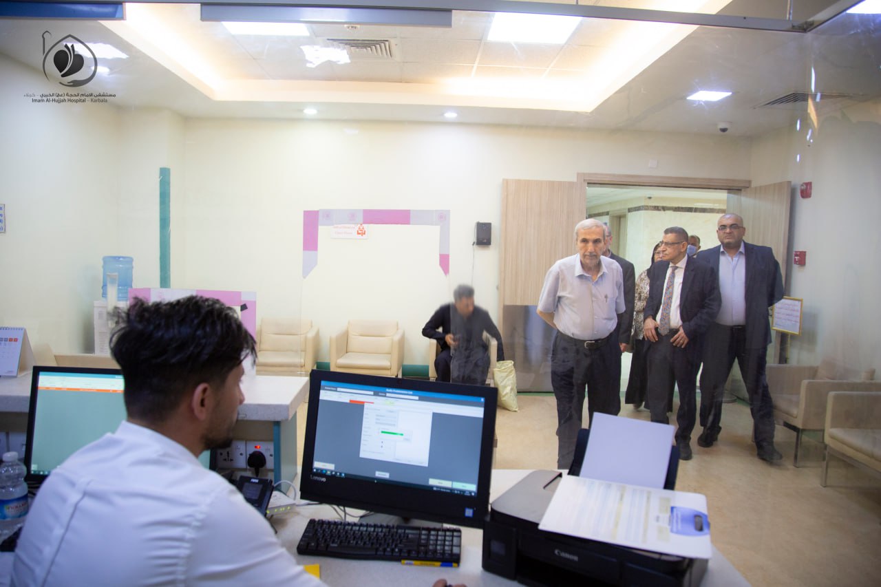 The renowned Iraqi Surgeon, Professor Dr. Thamer Hamdan, Visits Imam Al ...